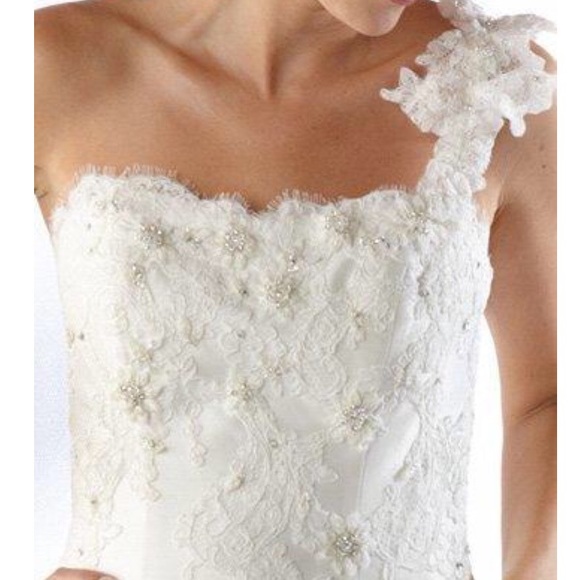 Kristie Kelly | Dresses | Nwt Kristie Kelly Signature Wedding Dress ...